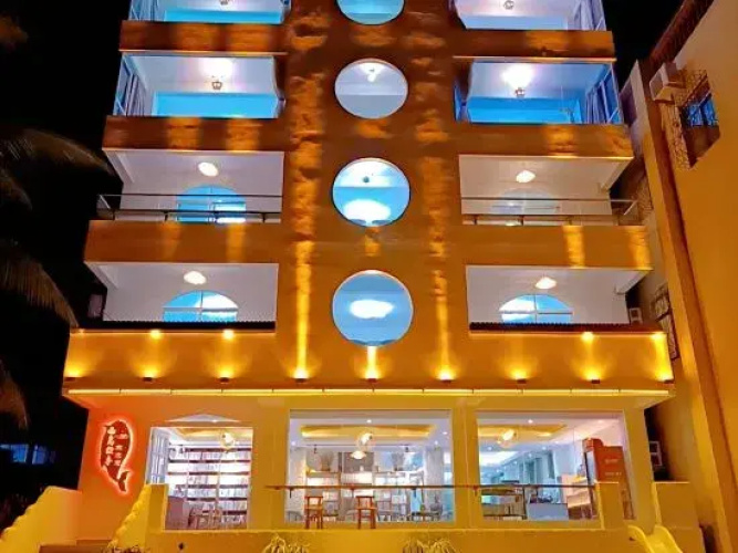 West Island Story Inn - Sanya