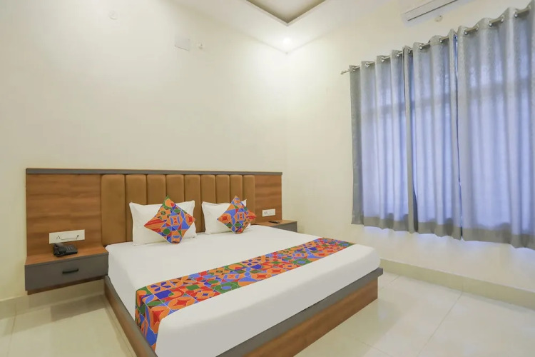 Fabhotel Downtown Residency - Prayagraj