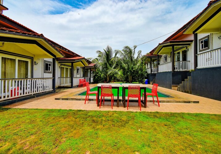 Fabescape Vagator Retreat Resort With Swimming Pool - Anjuna