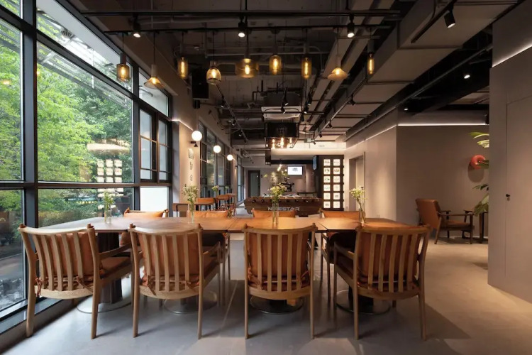 Guangzhou Desti Youth Hostel - Rainbow Bridge Metro Station - Guangzhou