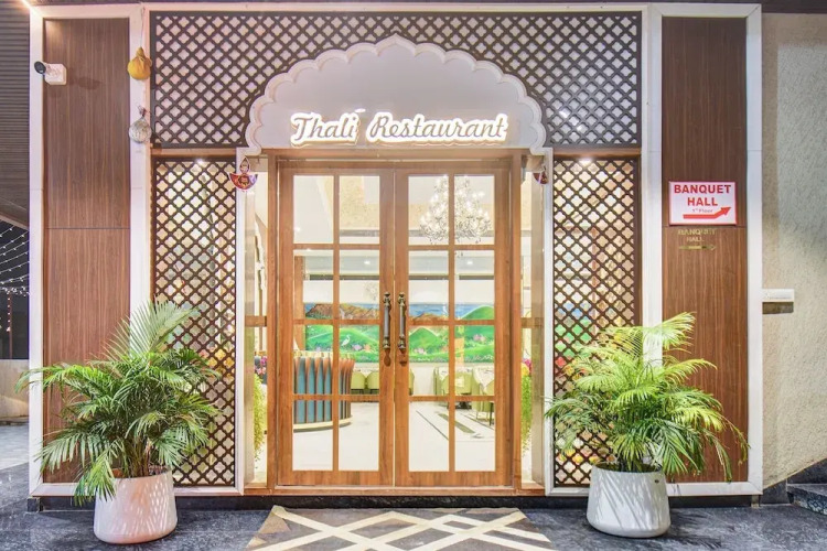 Fabhotel Chhappan - Aurangabad