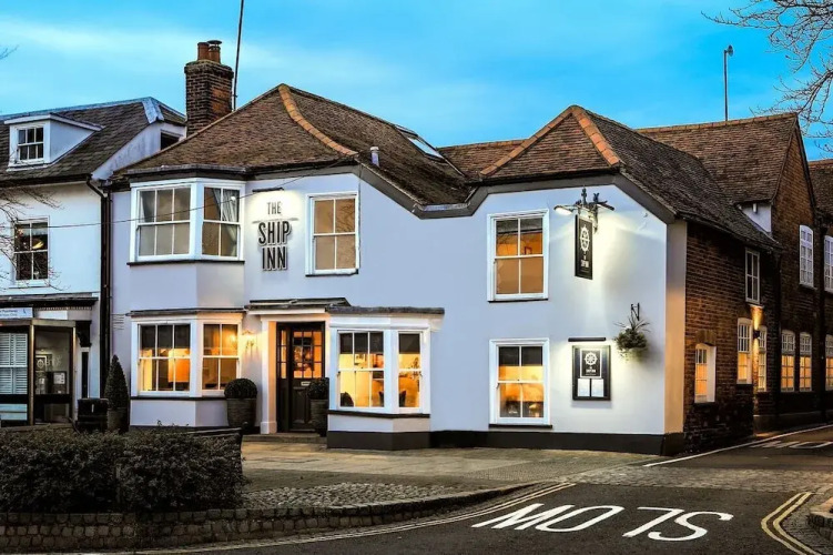 The Ship Inn - Burnham-on-Crouch