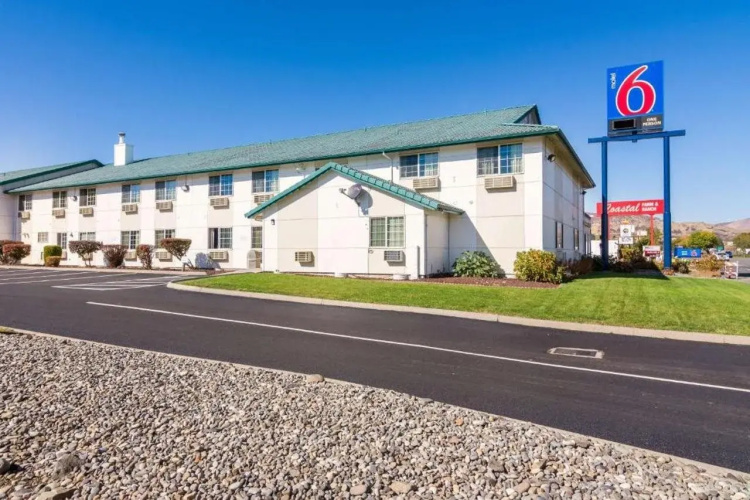 Motel 6 The Dalles, Or - The Dalles, OR