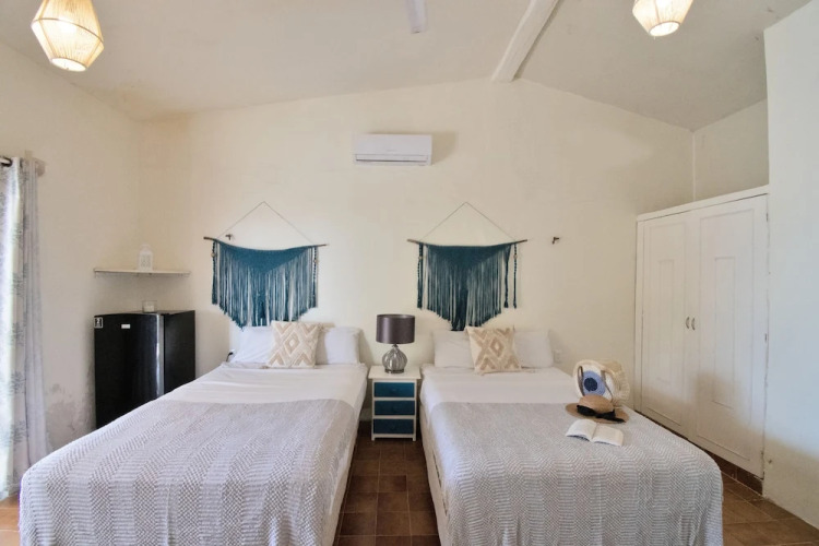 Arena Y Mar Beachfront House, El Cuyo By The Spot Rentals - El Cuyo