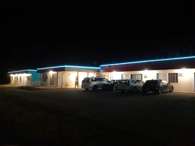 Motel Happy Salmon - Salmon Arm