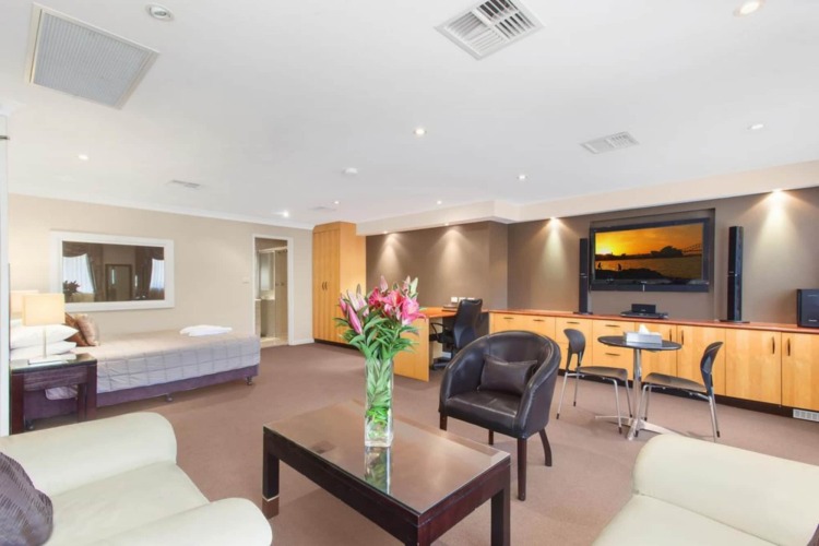 Checkers Resort & Conference Centre - Sydney