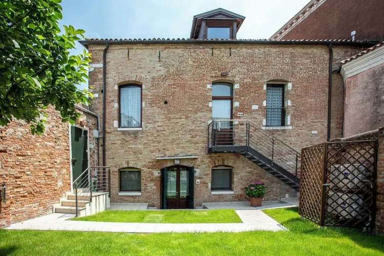 Collegio Amdg - Venice