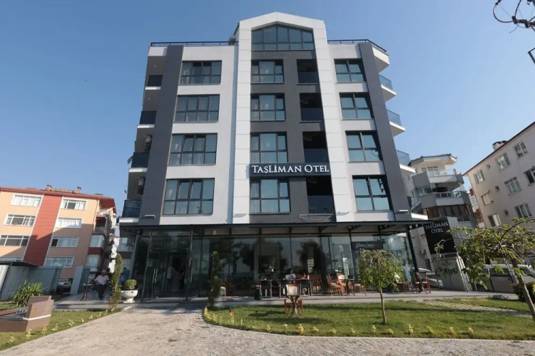 Tasliman Otel - Çınarcık