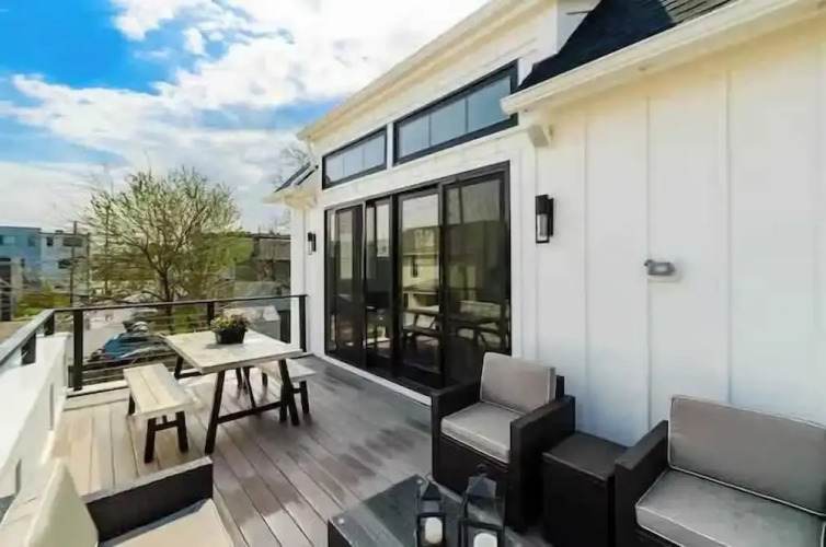 Jungle House Designer Residences – Downtown Columbus - Columbus, OH