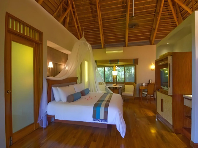 Eskaya Beach Resort And Spa - Panglao