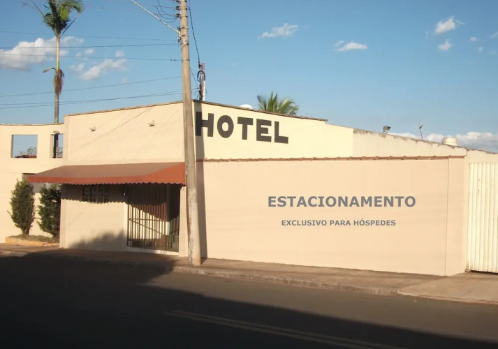 Hotel Colonial Em Lençóis Paulista - Botucatu