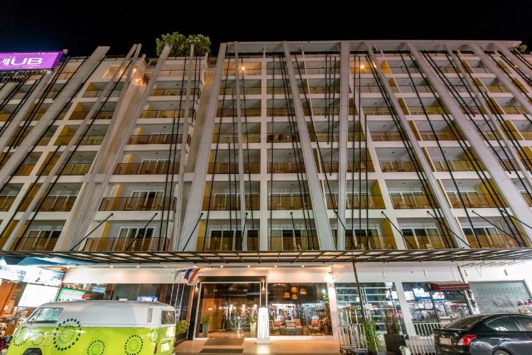 Ashlee Hub Hotel Patong - Patong Beach