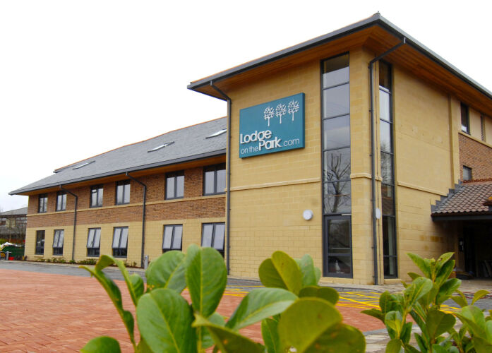 Lodge At Bristol - Bristol