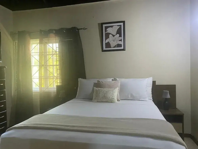 Lachemar Guest House - Ocho Rios