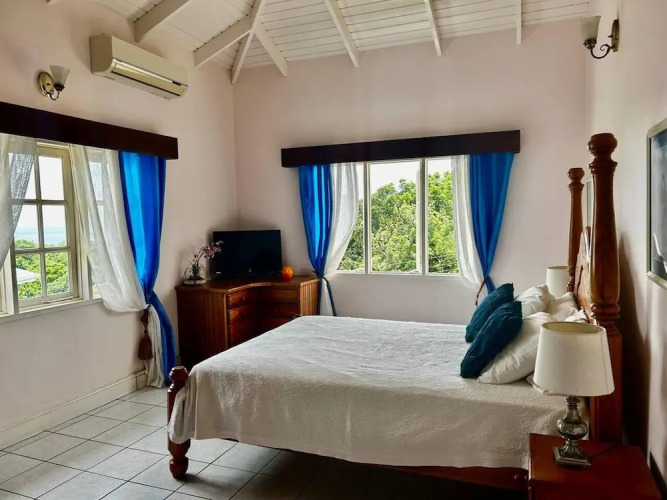 Luxury 5-bed Villa In Tobago The Big Yellow House - Tobago