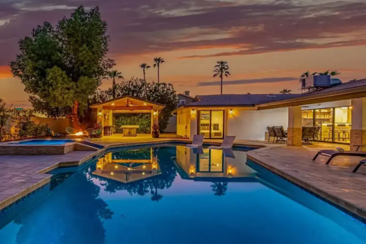Tequila Time Retreat Custom Pool Spa Dogs Ok - Paradise Valley, AZ