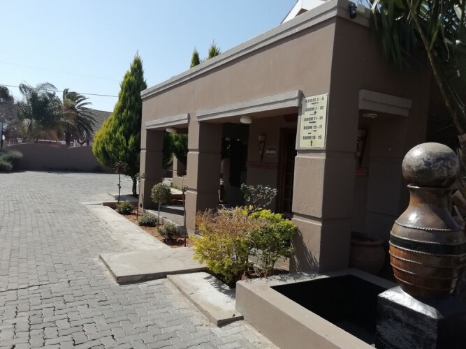 Times Premier Lodge - Vryburg