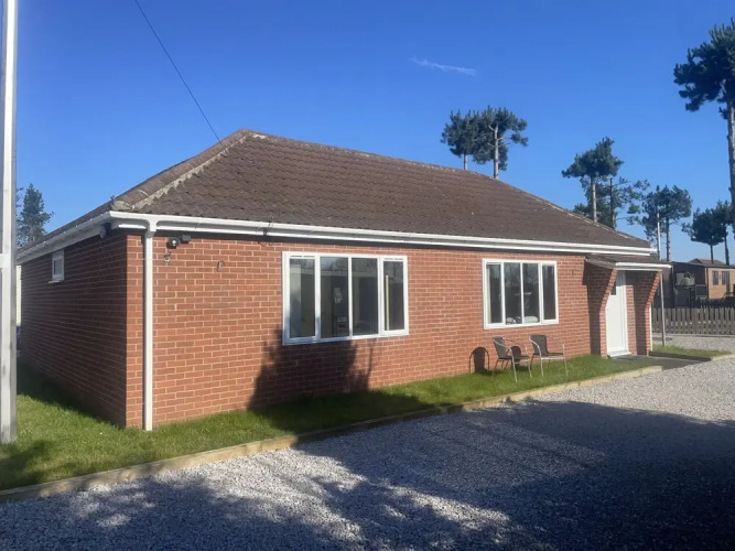 Beautiful 3-bed Bungalow In Bawtry Doncaster - Nottinghamshire