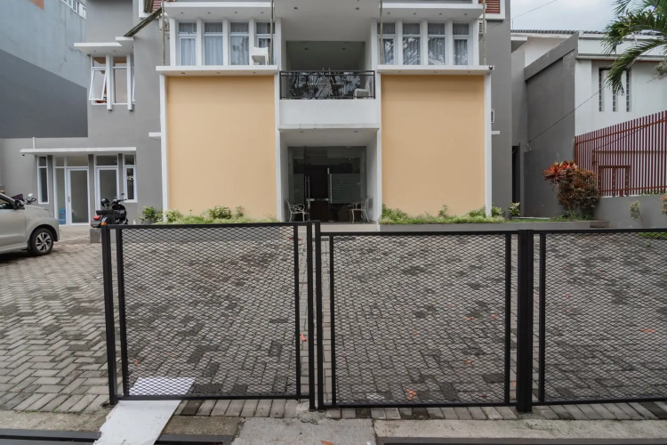 Reddoorz @ Sukahaji Street Bandung - Bandung