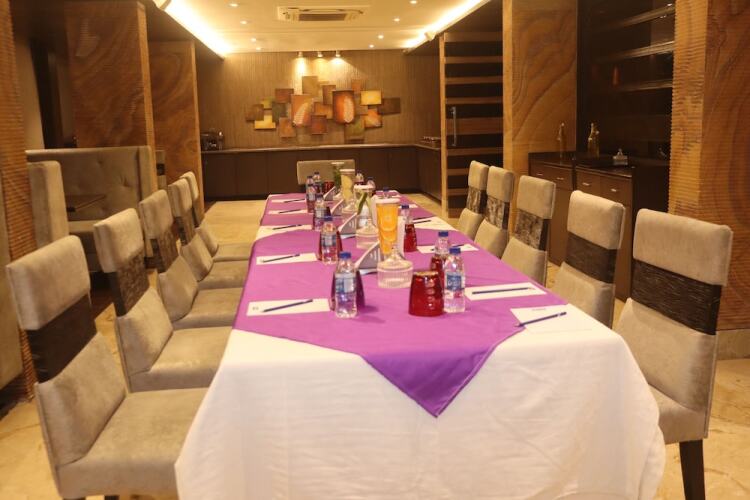 Kyriad Hotel Indore By Othpl - Indore