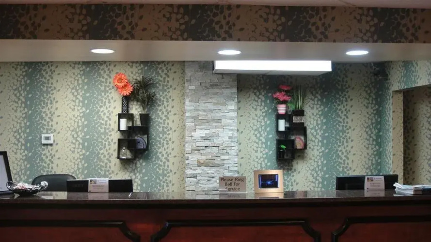 Quality Inn & Suites Huntsville Research Park Area - Huntsville, AL