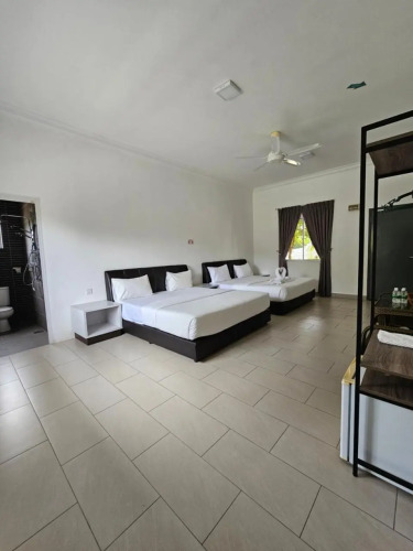 Lilla Summer Retreat - Bentong - Karak