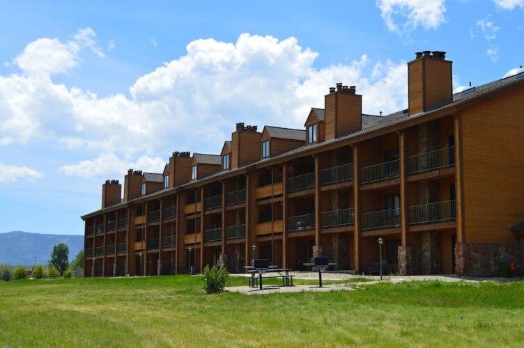 Inn At Silvercreek - Granby, CO