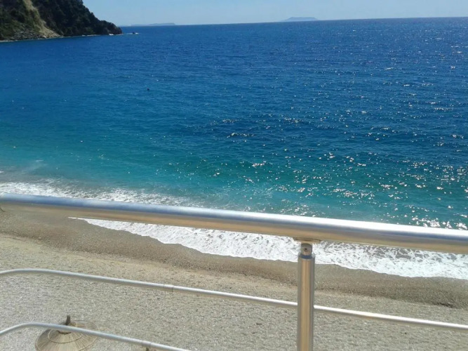 Magic Ionian Apartments & Rooms - Himarë