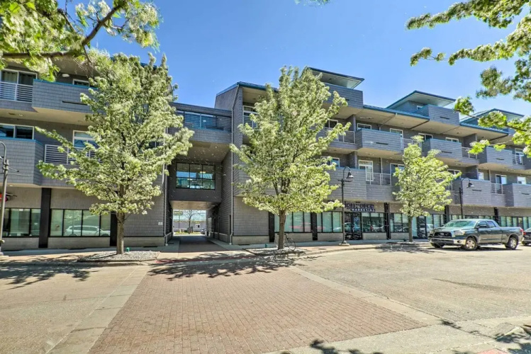 Grand Haven Condo - Walk To Nearby Hot Spots! - Grand Haven, MI