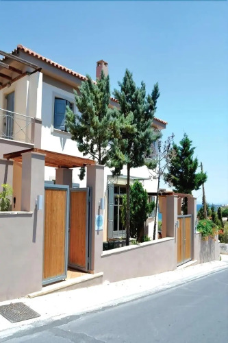 Xanthippi Hotel Apartments - Эгина