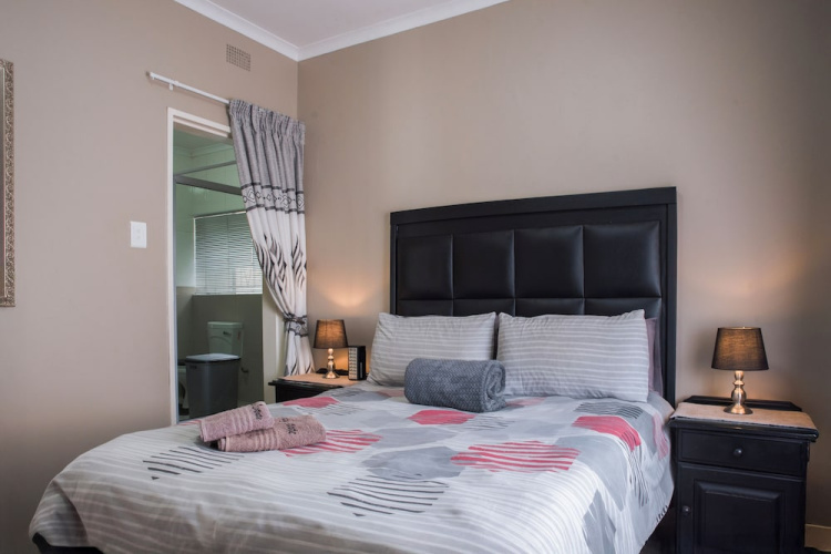 Rusty Estate - Self Catering - Emalahleni