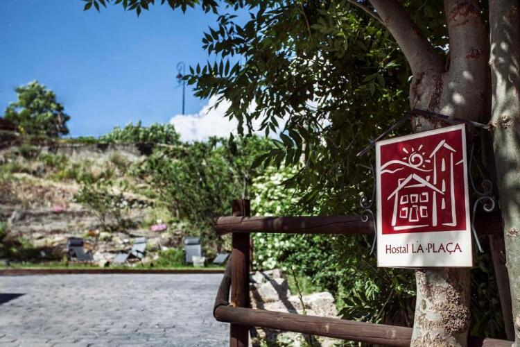 Hostal La Plaça - Pirineos