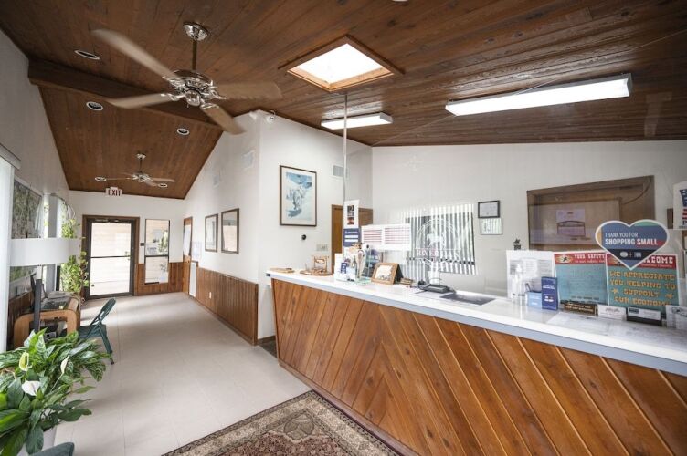 River Oak Inn - Bandera, TX