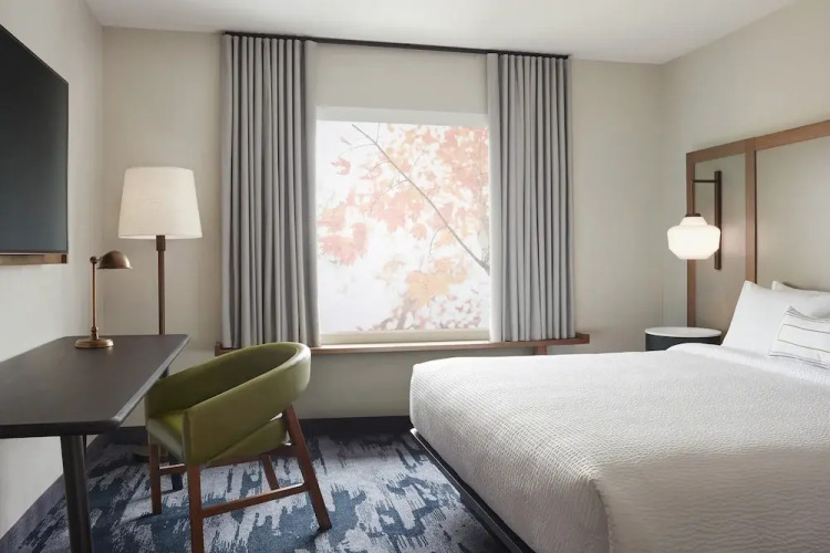 Fairfield Inn & Suites Gravenhurst Muskoka - Bracebridge