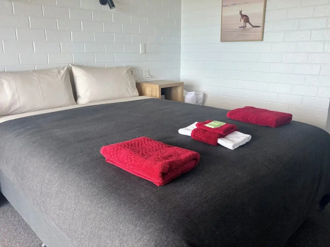 61 Ocean Road Motel - Colac Otway Shire