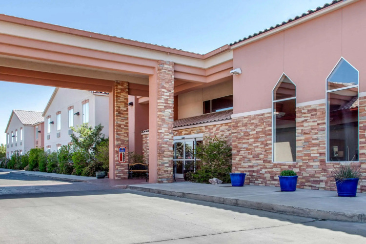 Comfort Inn & Suites I-25 Near Spaceport America - Truth or Consequences, NM