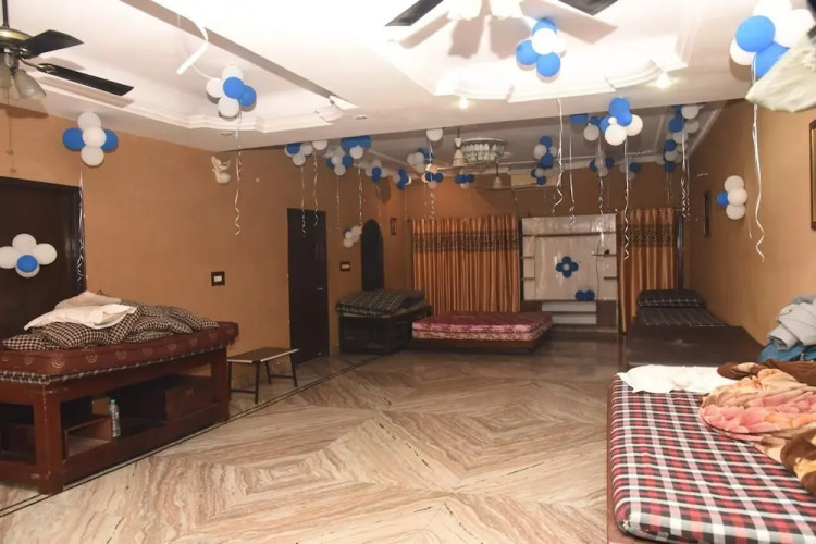 Hotel Vills Guest House Lucknow - Lucknow