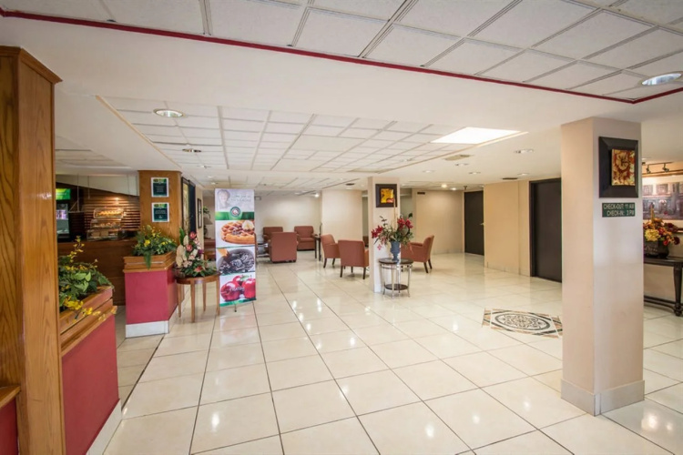Quality Inn & Suites Orlando Airport - Florida