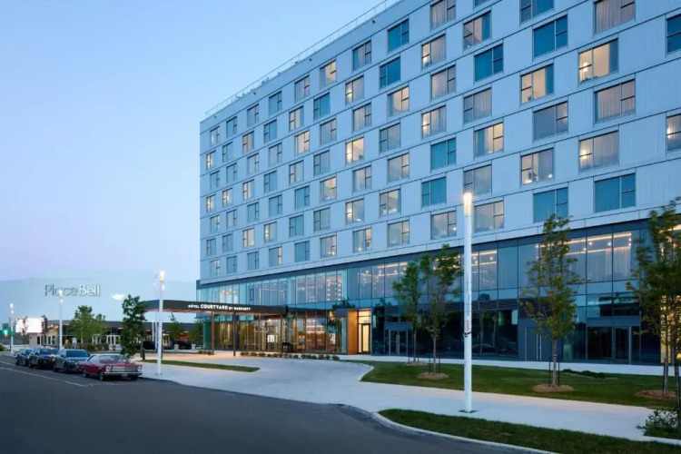 Courtyard By Marriott Montreal Laval - Montreal