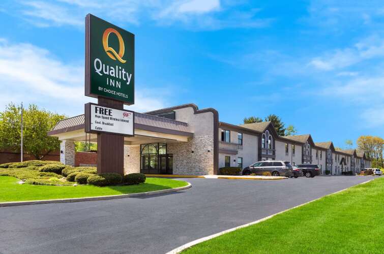 Quality Inn South Bend Near Notre Dame - South Bend, IN