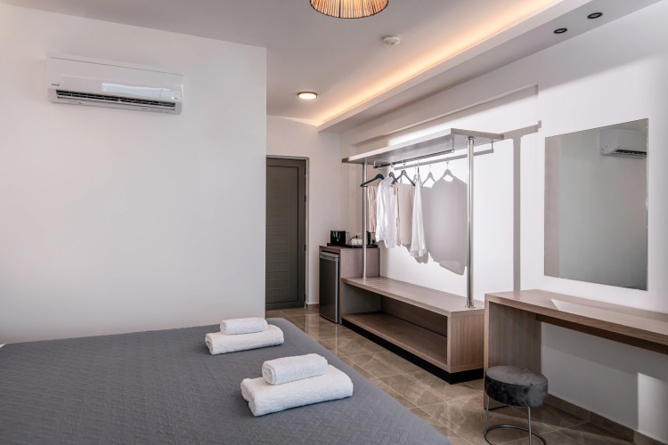 Ebenus Suites By Checkin - 크레타