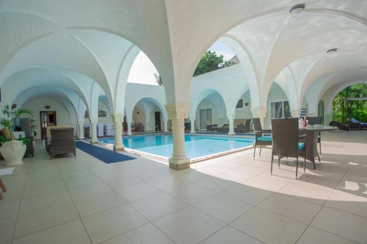 Mzima Beach Resort - Diani Beach
