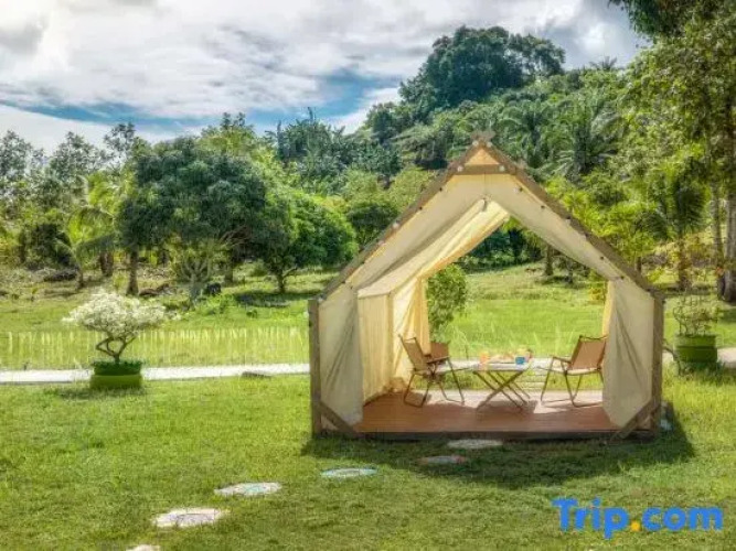Medan Bunga Raya Resort - Semporna