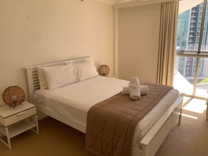 Peninsula Resort - Private Apartments - Surfers Paradise