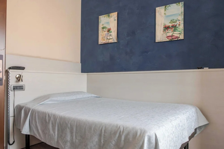 Hotel 3 Comfort And Serenity Heart Of Ventimiglia - Ventimiglia