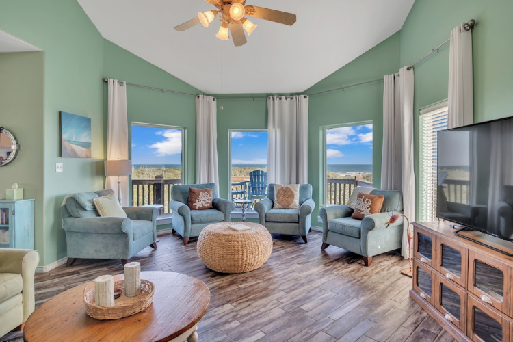 Crandall's Cottage By Silver Sands Vacation Rentals - Port Aransas, TX