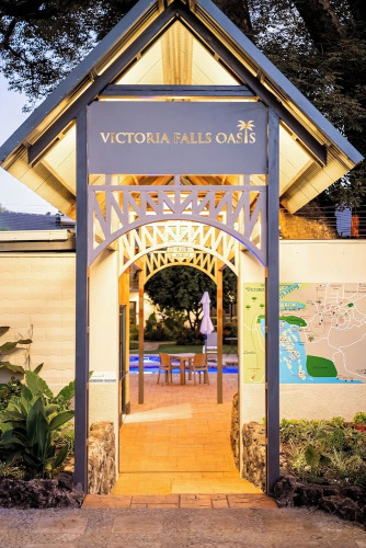 Victoria Falls Oasis Hotel - Victoria Falls