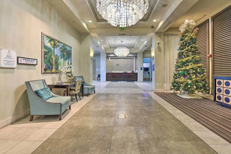 Modern Resort Condo With Balcony - Walk To Beach! - Destin, FL