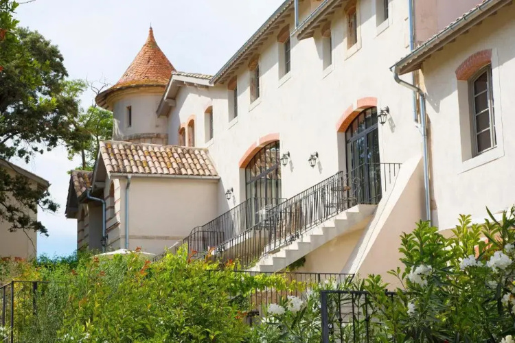 Château Saint Pierre De Serjac - Hérault
