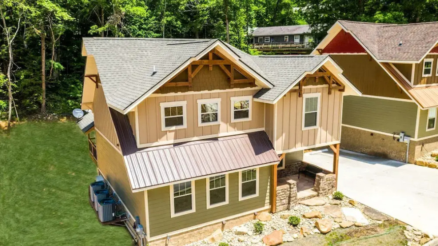 Wet And Wild - Lewisburg, TN